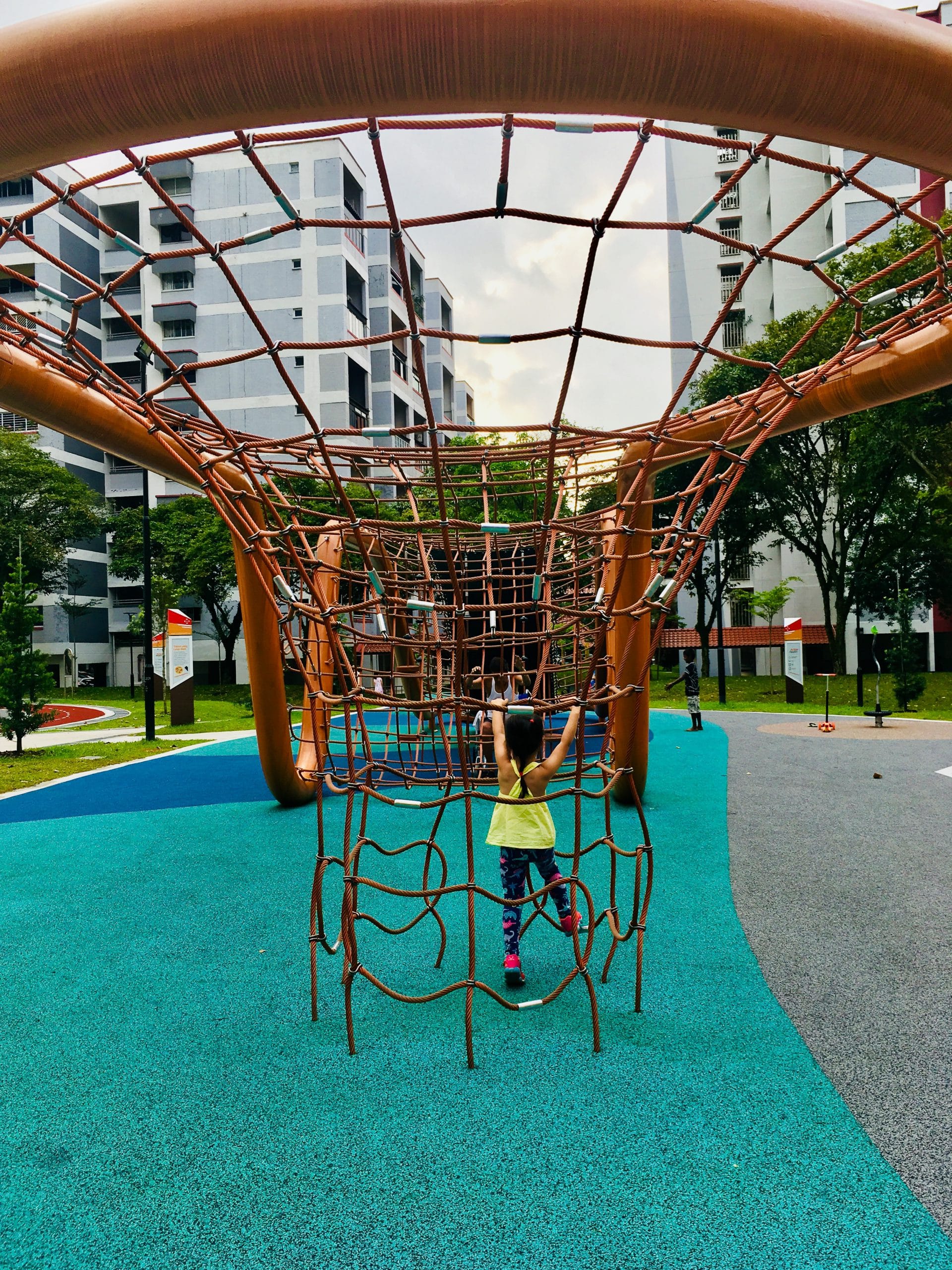 Jurong Spring Playfields - 新加坡哪裡溜小小孩 - 外交銀行家